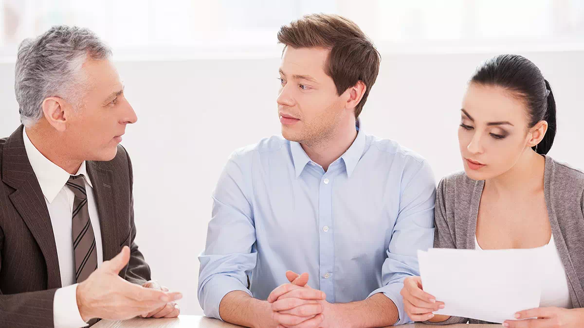 How Can You Avoid Bad Financial Advisors? - Paladin Registry